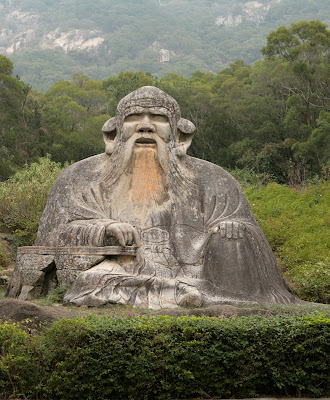 Salvatore Lo Leggio: Lao-Tzu: l'oscura uguaglianza del Tao