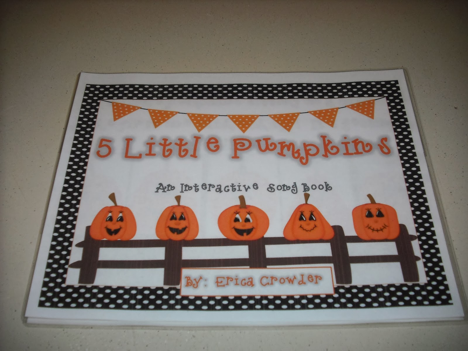 Sprinkles to Kindergarten!: 5 Little Pumpkins Interactive Song Book