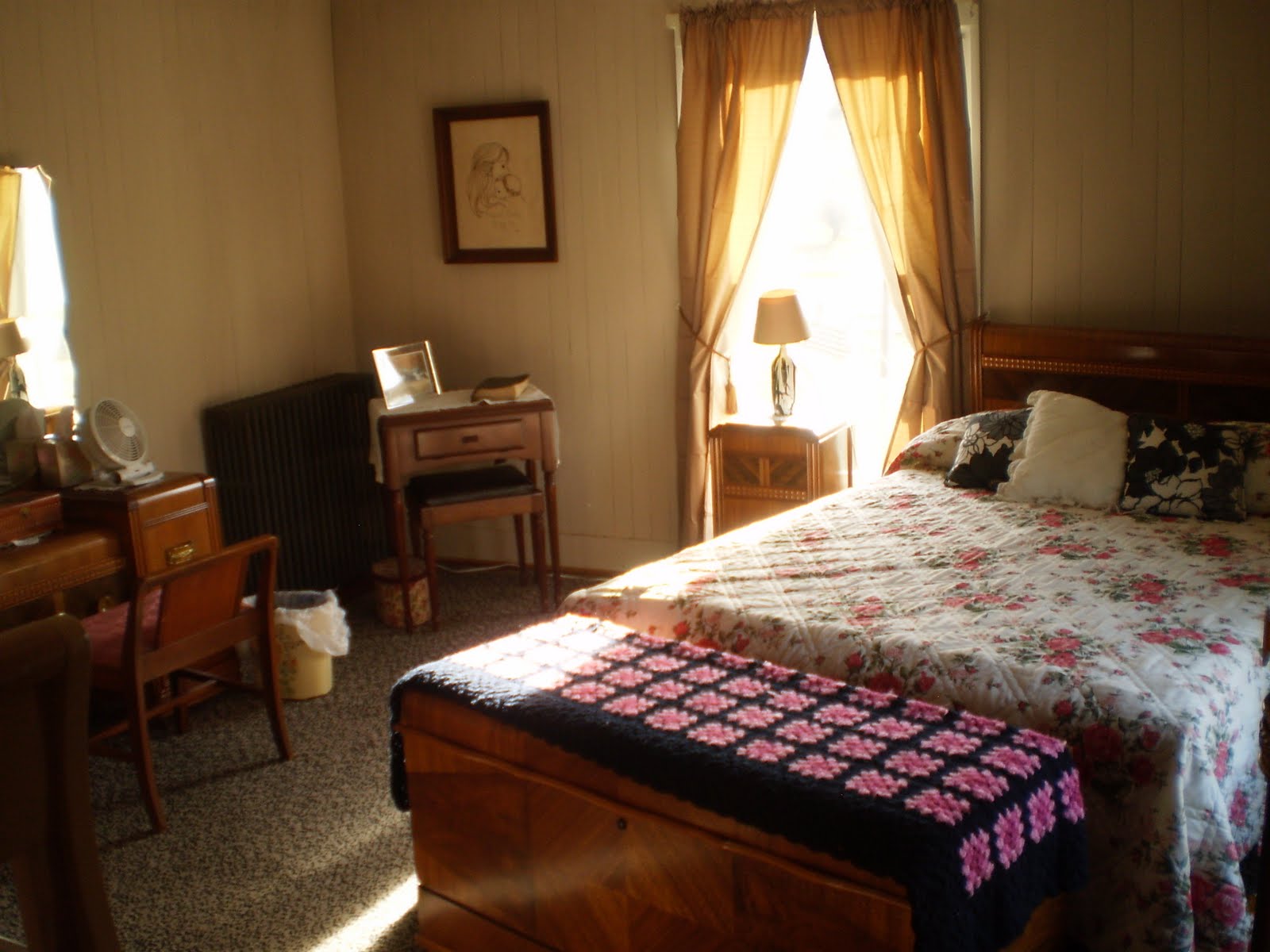 Riverside FarmHouse Lodging, LLC: Tour the FarmHouse