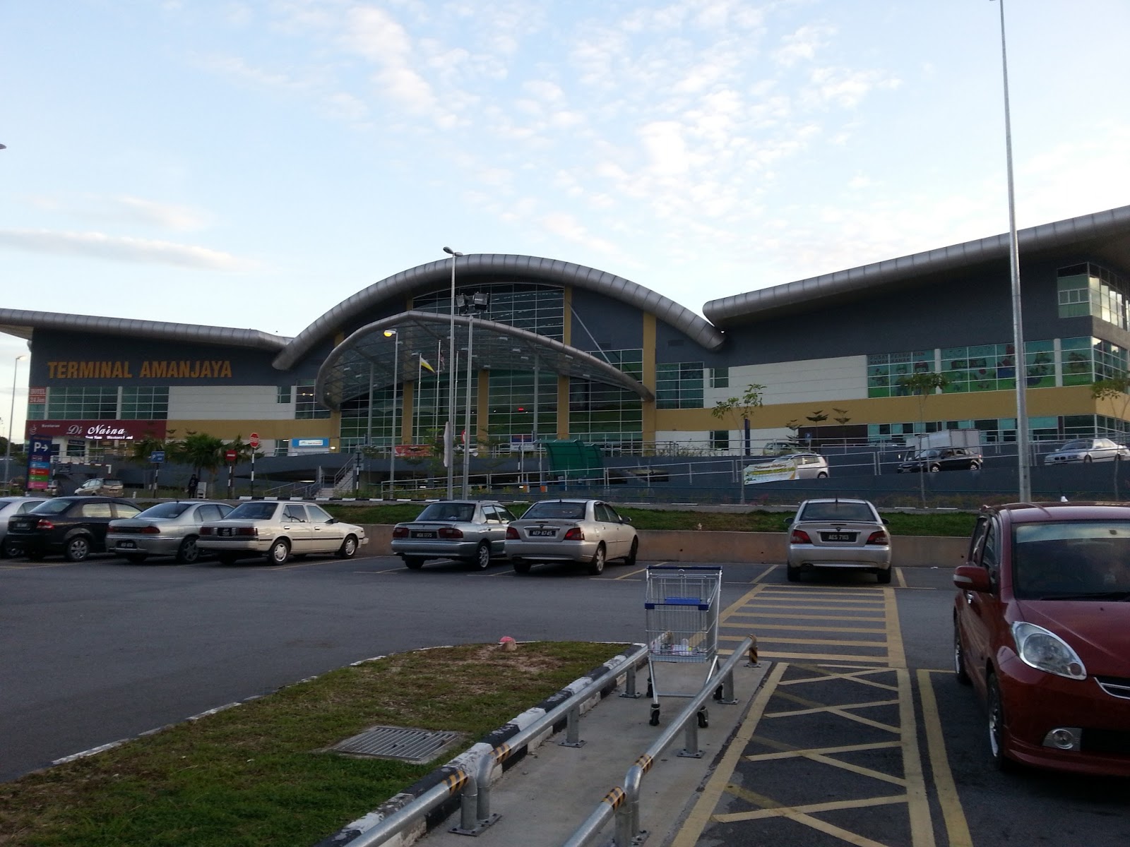 Xing Fu: AMANJAYA BUS TERMINAL IN IPOH