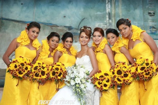 Sri Lanka fashion blog: Narmada Ravihansi Abeywardena and Janaka ...