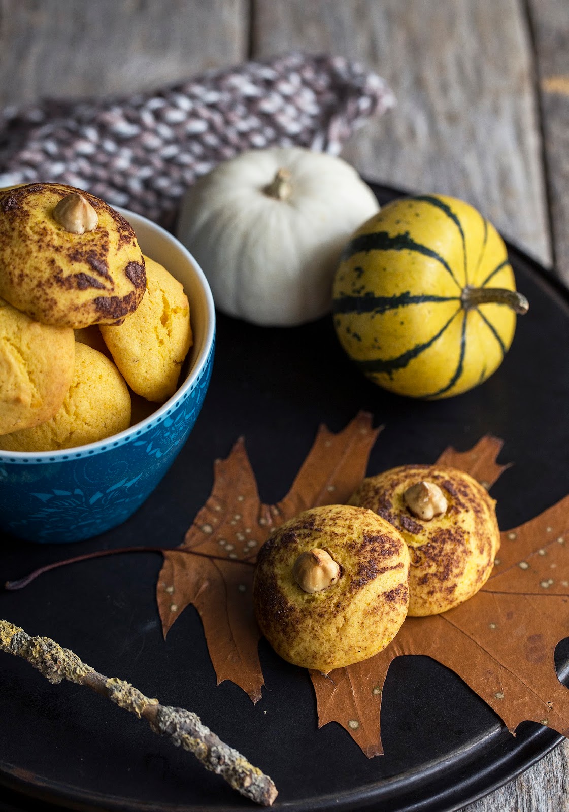 WEEKENDS IN THE KITCHEN :: BUTTERNUT COOKIES ※Курабии с тиквено пюре