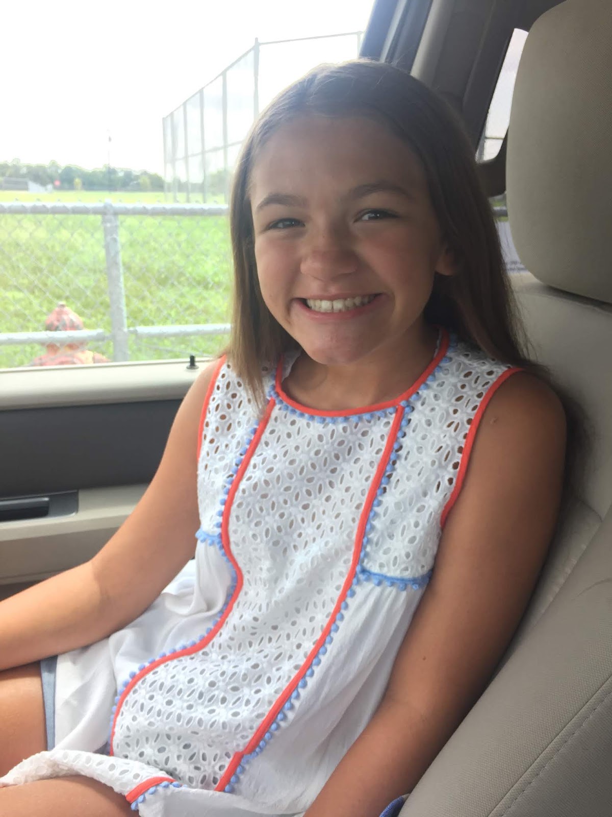 Trendy Mindy and Her Loves...: 6th Grade Here Hadlee Comes