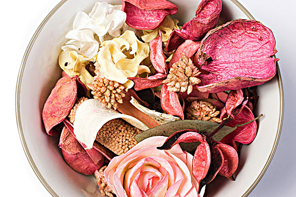 Potpuri nedir? Potpori ne demektir? Anlamı - Laf Sözlük