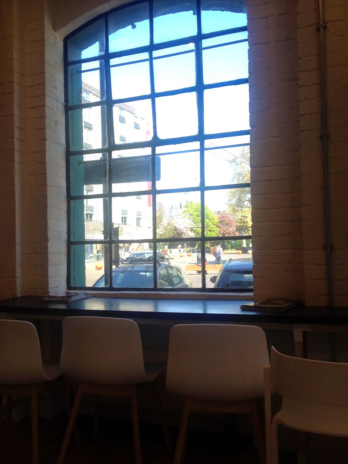 Double Skinny Macchiato: The Caffeine Chronicles: Hej Coffee Review