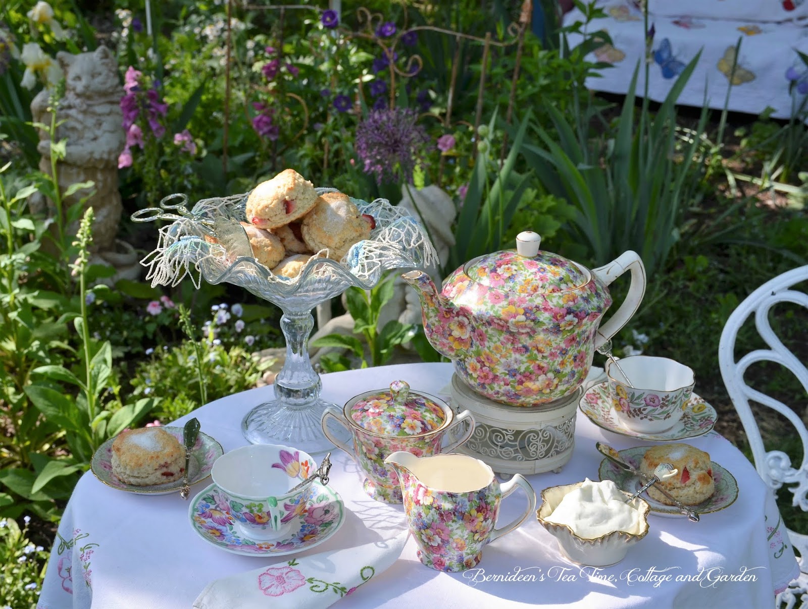 Bernideen's Tea Time, Cottage and Garden: A HAPPY SUNSHINE DAY for "Tea ...
