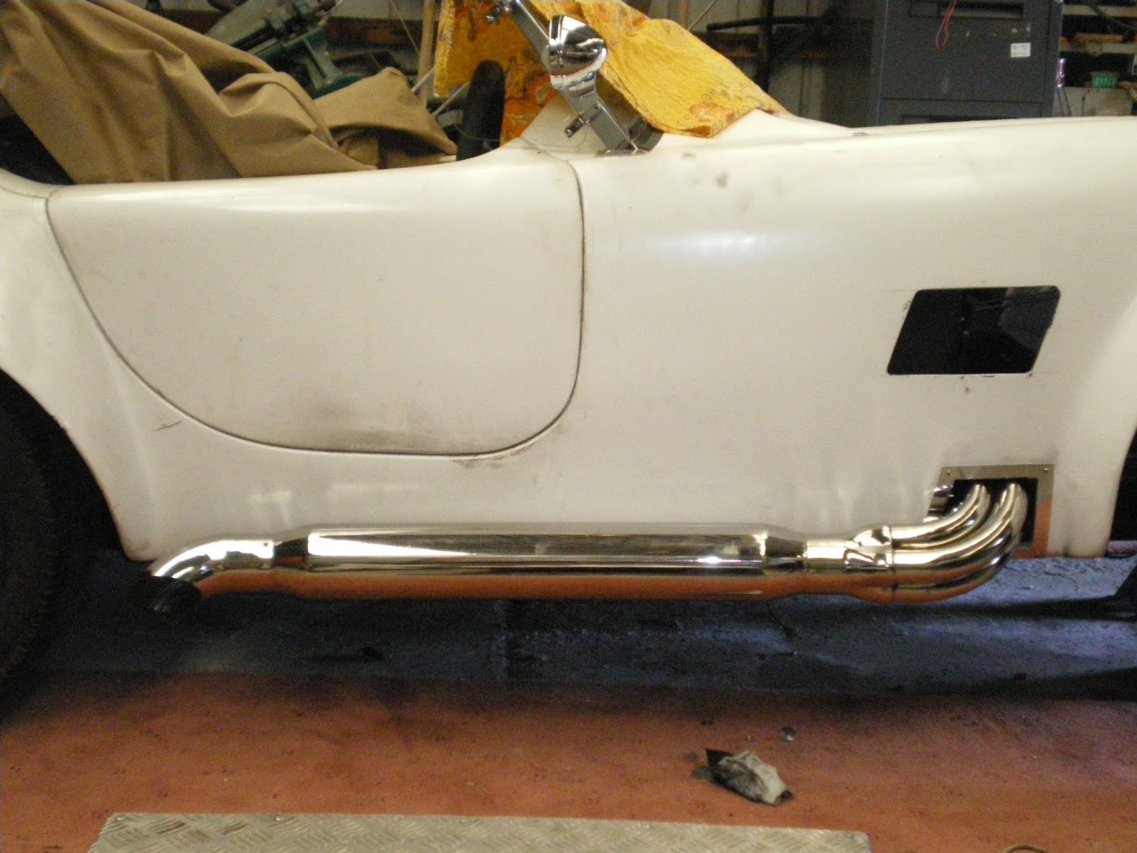 Classic Revival AC Cobra Replica SC 427 : Side exhaust pipe brackets ...
