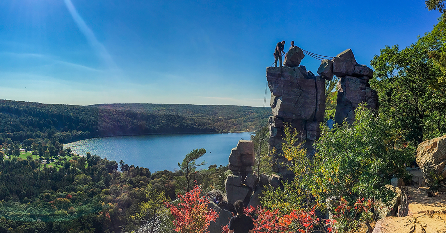 Wisconsin Explorer: Devil's Lake Hiking Trails