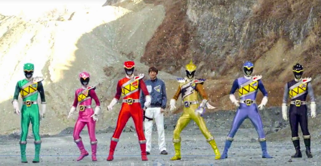 Red and White Sentai: Zyuden Sentai Kyoryuger 100 Years After - Photos