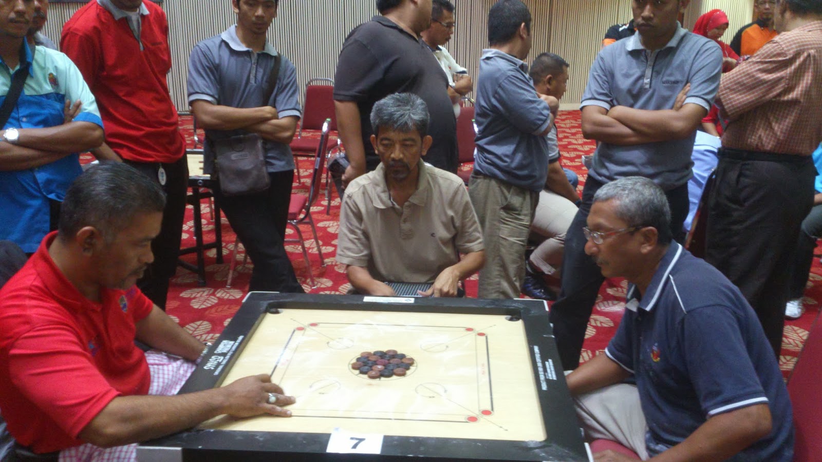 KOMUNITI KAROM ANTARABANGSA: KEJOHANAN KAROM MAKSWIP 2013