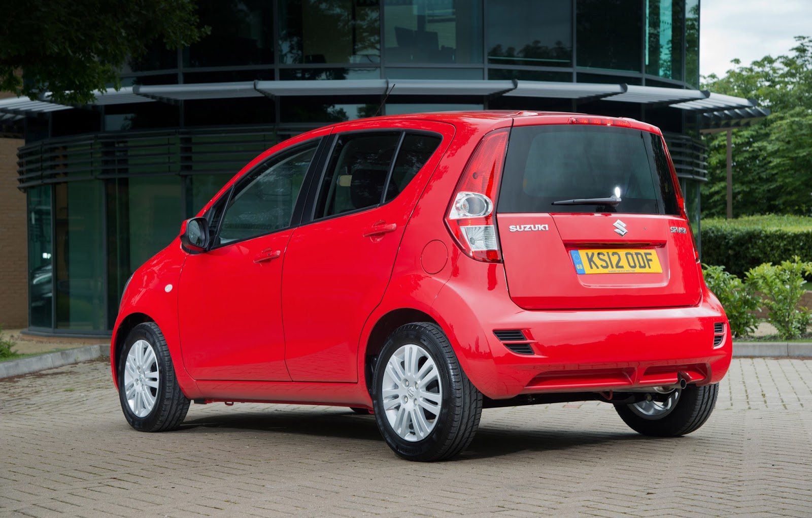 2012 Suzuki Splash Review - Cars Review