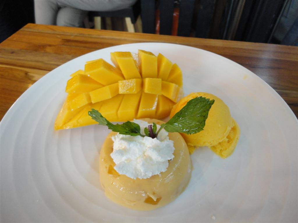 Life Without Boundaries 逍遥自在: Bangkok Trip Day 4 - Mango Tango