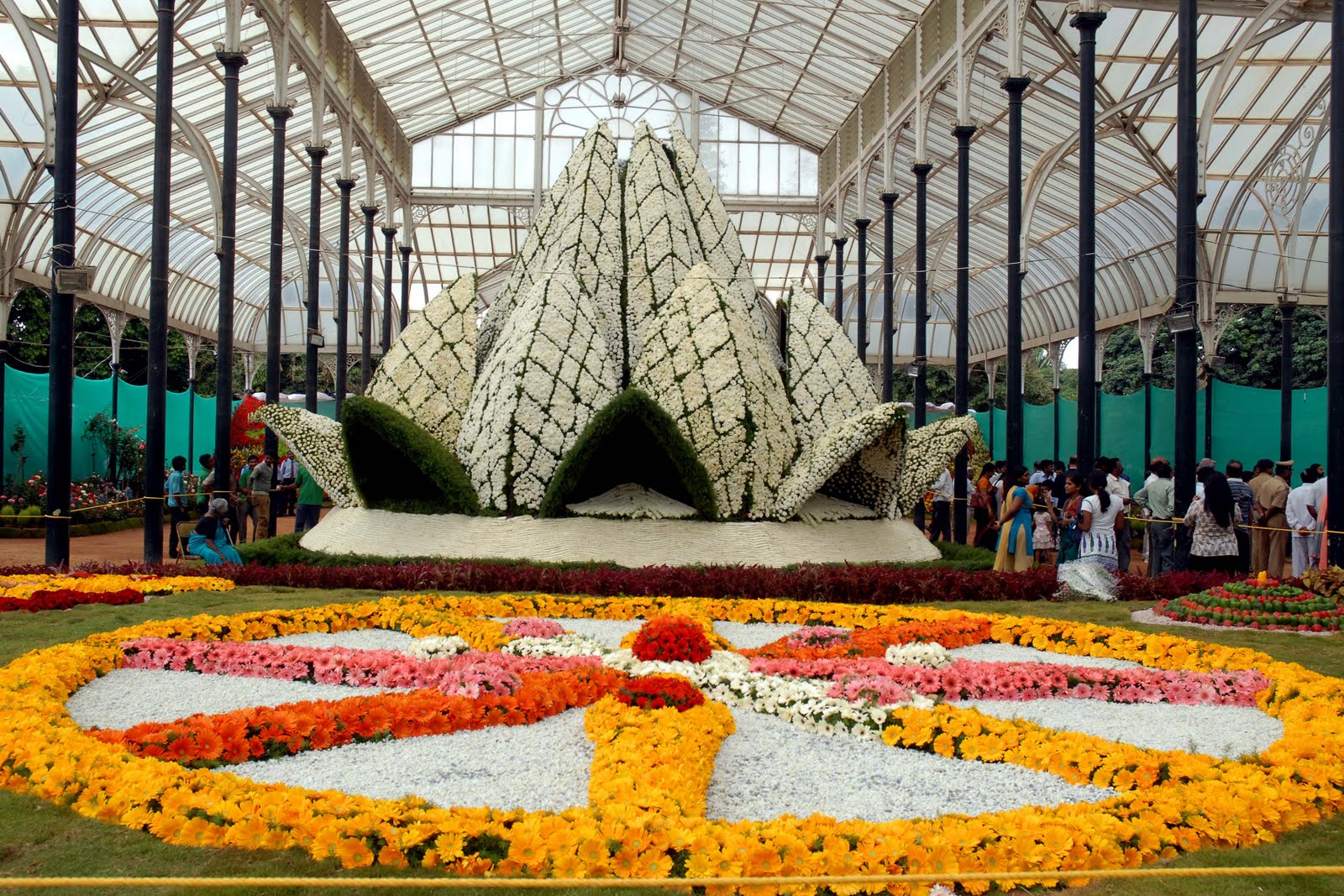 The Spectacular Wonder Of The Flower Show At Lalbagh The Rest Of The ...