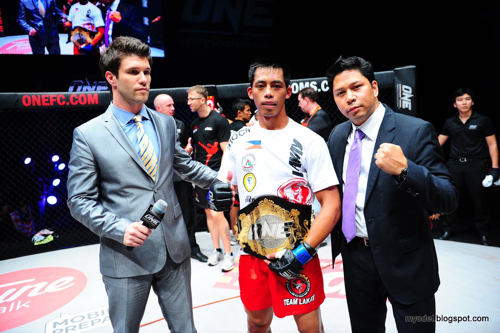 Lynicious: February 2013