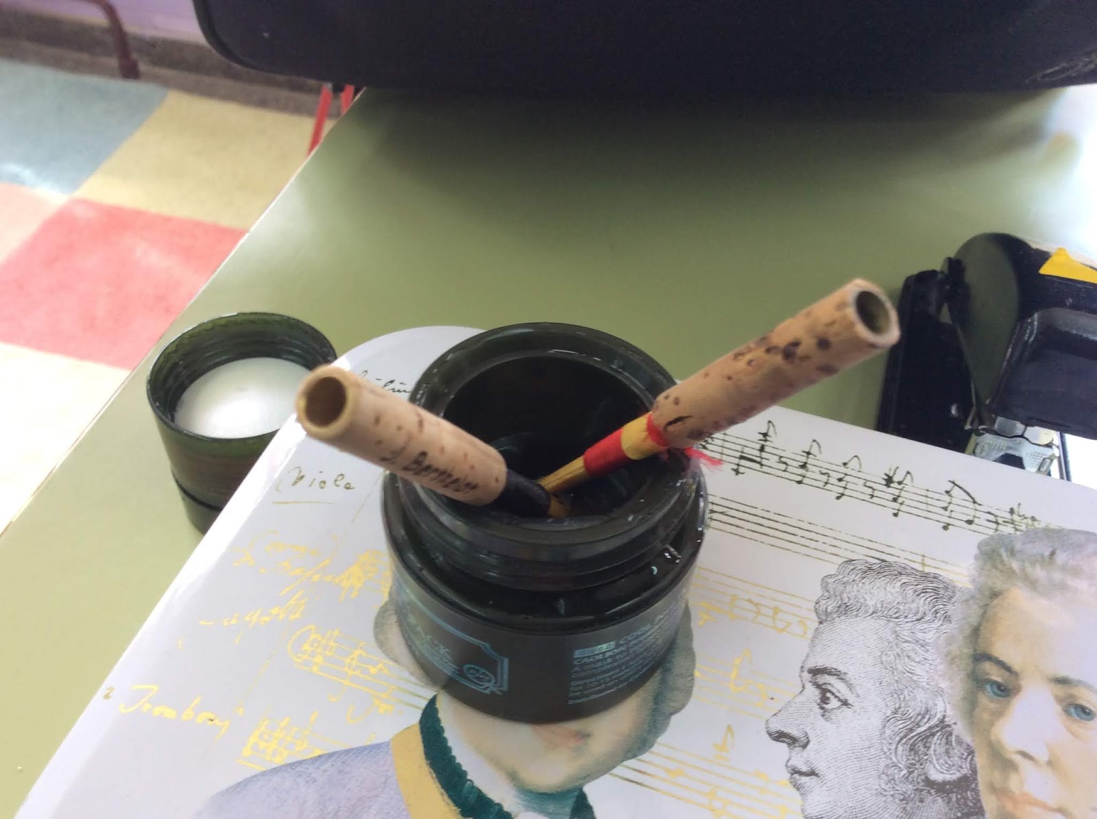 Hoy enseño yo: El Oboe y El Contrabajo | L´andariega musical