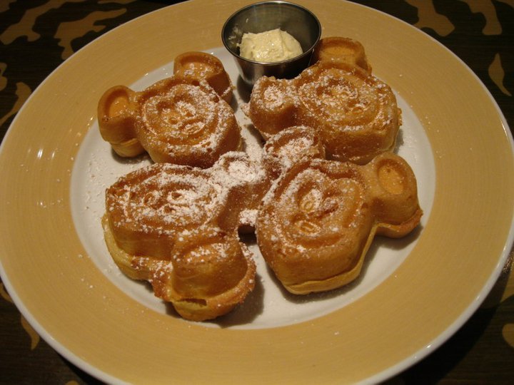 Chocolate Stained Kitchen: Mickey Mouse Shaped Waffles