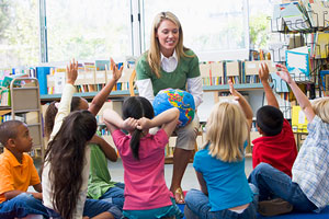 Tips Menjadi Pengajar yang Baik Agar Disukai Murid - Kelas Soal