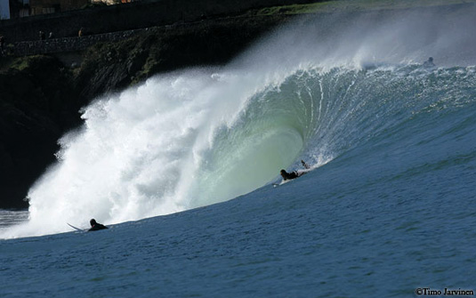 Wave Hunter: Mundaka - Spain