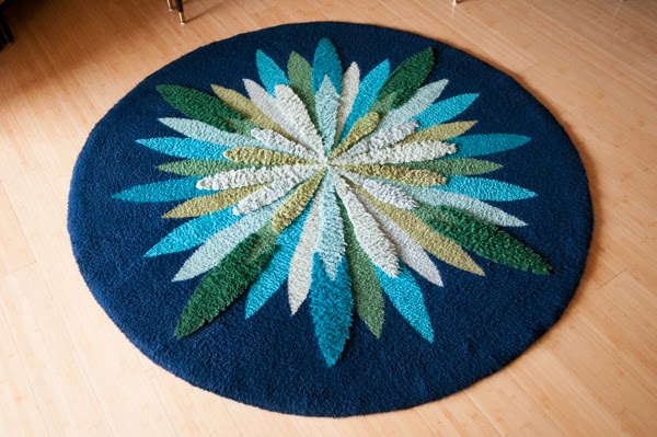 heygreenie: Vintage 60's LARGE Hand Hooked 80"ROUND RUG Blues/Greens ...