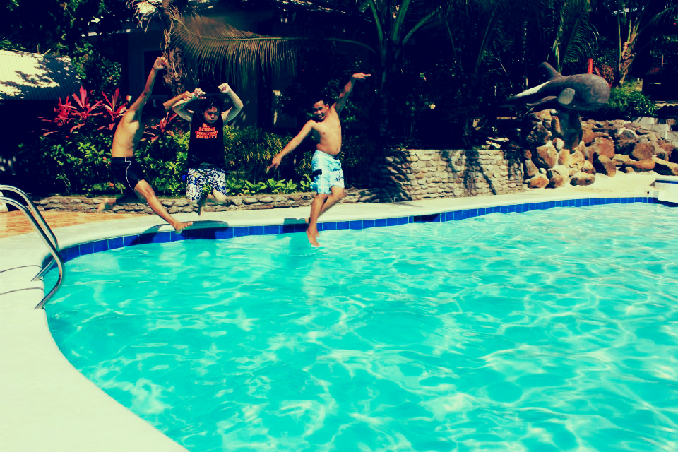 The Endless Sojourner: Summer in Oriental Mindoro: Bulaklak Beach Resort