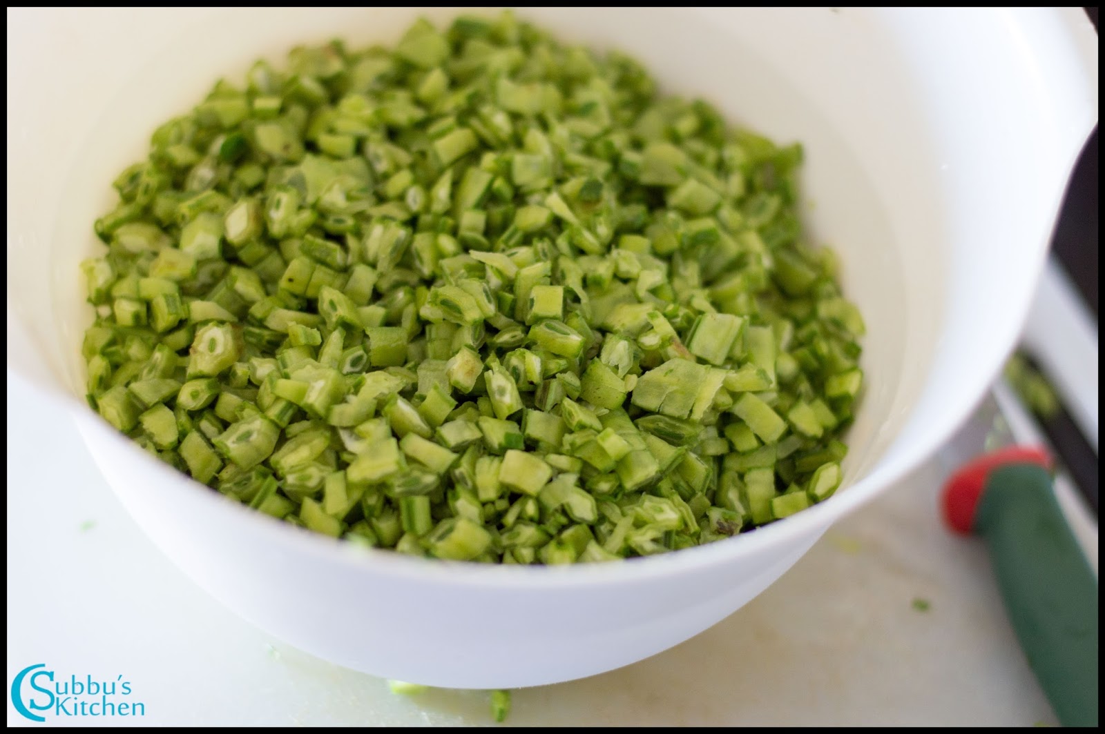 Kothavarangai Thoran | Cluster Beans Poriyal - Subbus Kitchen