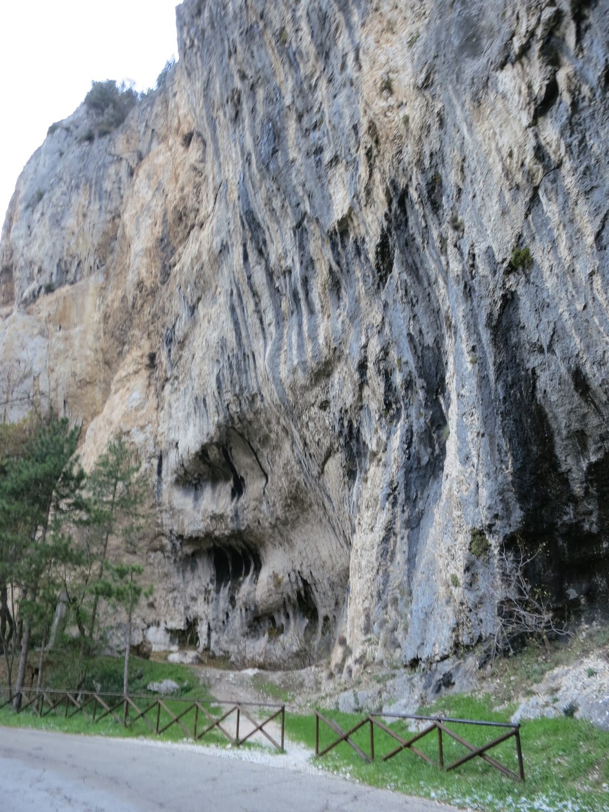 Itineris Mei: La Gola del Furlo
