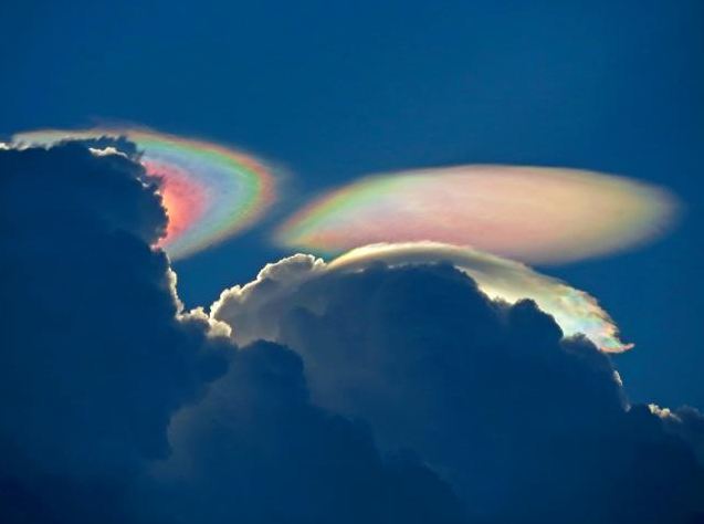 White Wolf : 'Fire rainbow' spotted over south Florida