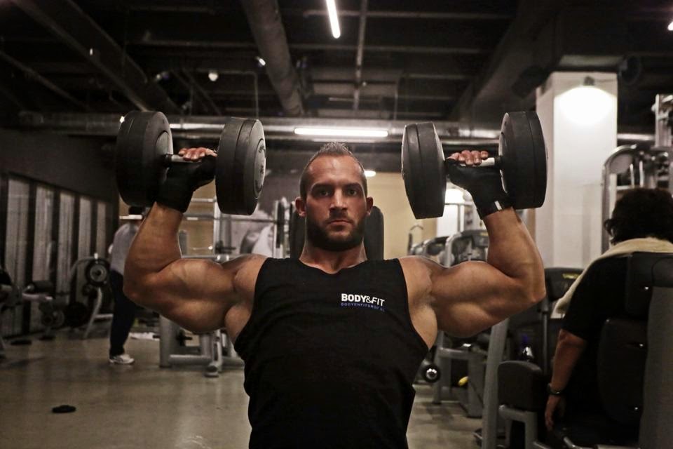 Worldwide Bodybuilders: Dutch muscle hunk Anthony Oosterlaag