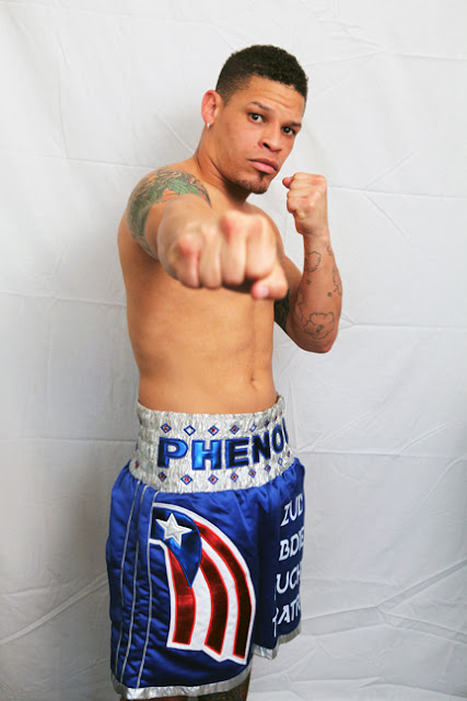 Blabbeando: Puerto Rican featherweight boxer Orlando Cruz comes out