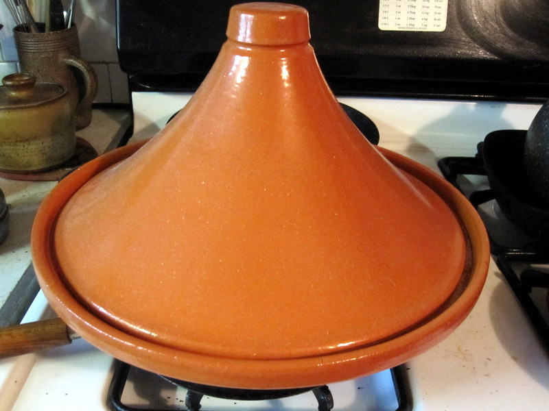 Starving Artists in the Kitchen: Tajine Tajine! Moroccan Cooking