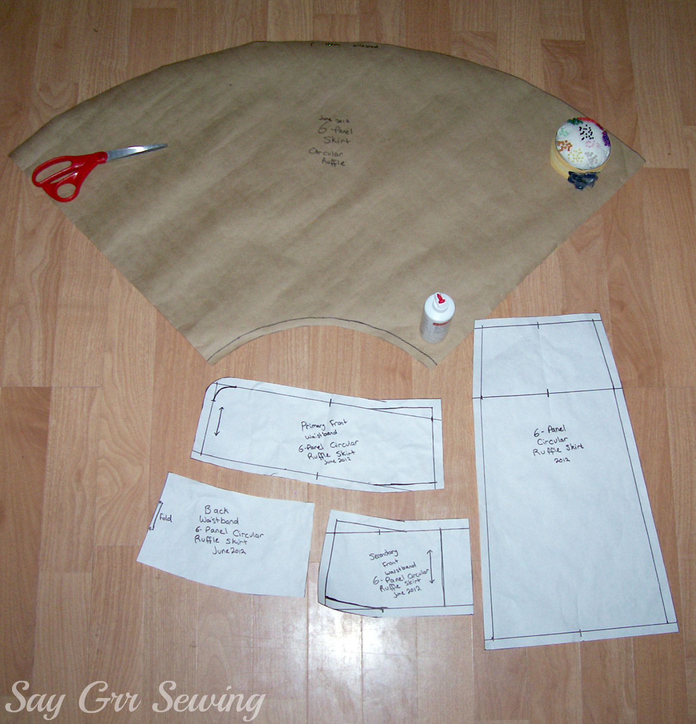 Say Grr Sewing: Circled Skirt, Part 1: Making The Pattern
