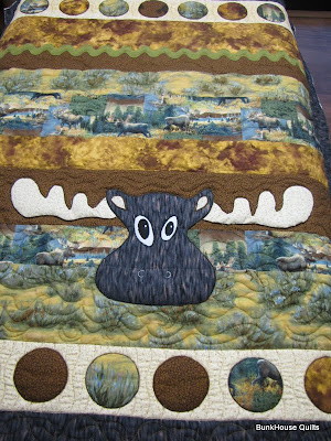 Quilting In The BunkHouse: Moose Quilt