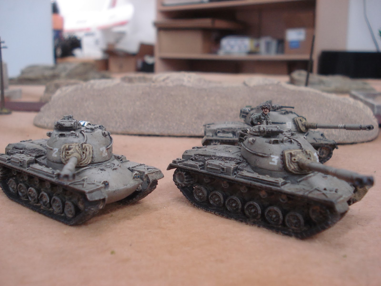 Broke Low: Israeli Infantry and Magach 2 tanks (FOW)