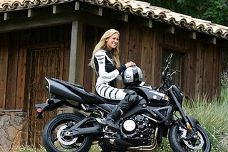 Royal Edge: Fast and Fabulous: Leslie Porterfield