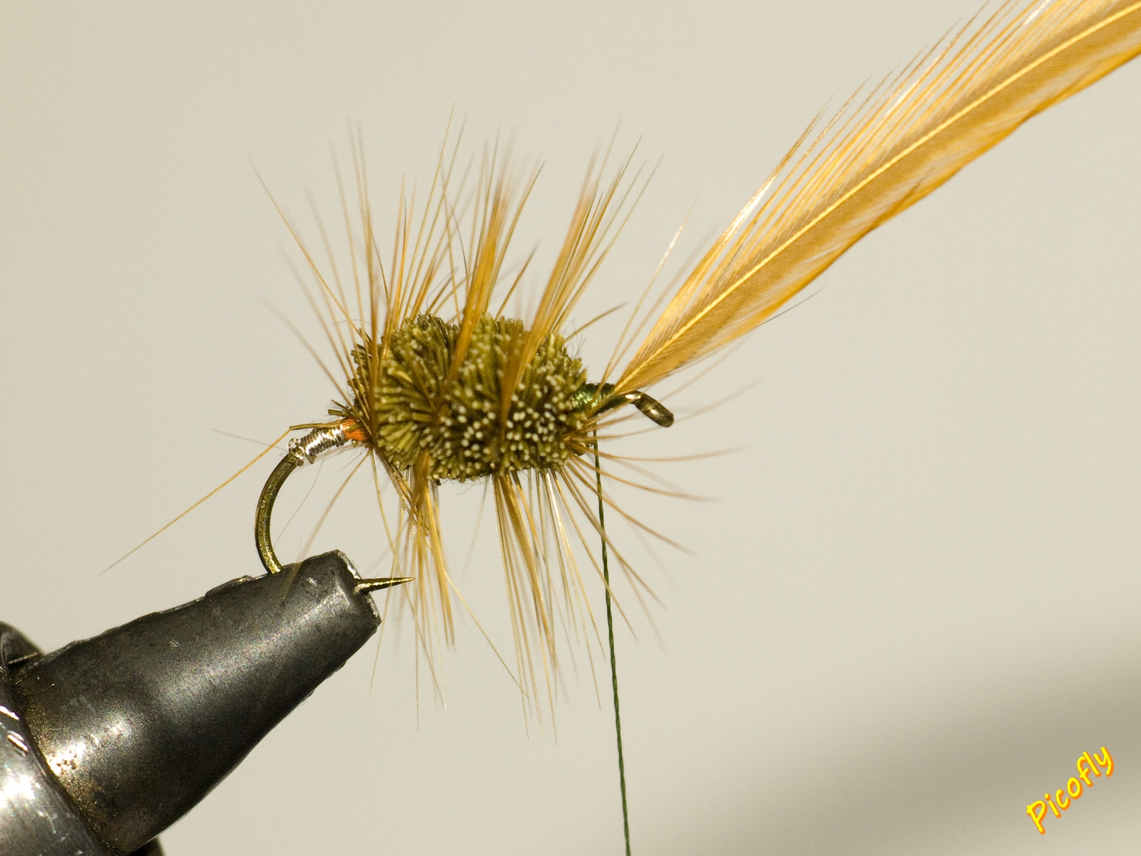 MONTAJES DE MOSCAS PASO A PASO DE PICOFLY