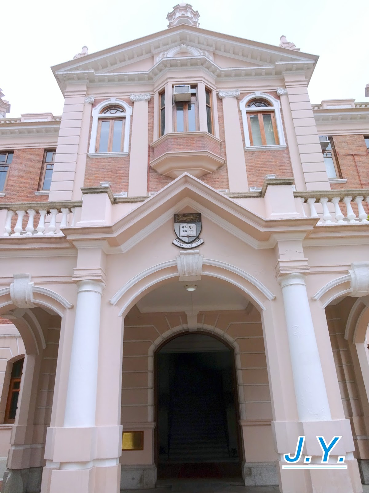 N g o p i - Y a m c h a: Main Building, HKU