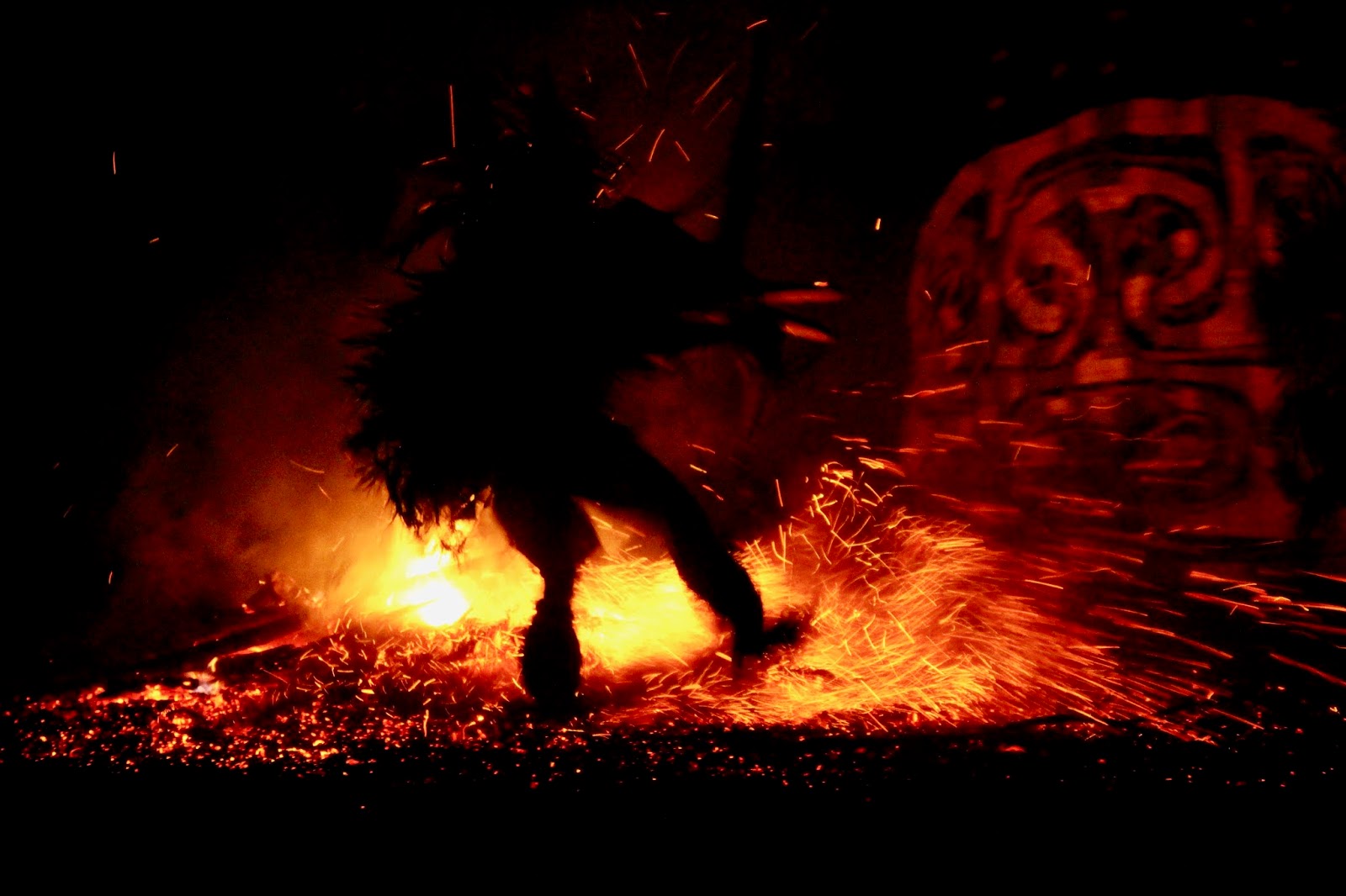 A Guide To PNG's Sacred Baining Fire Dance - Rabaul - Vikingess Voyages