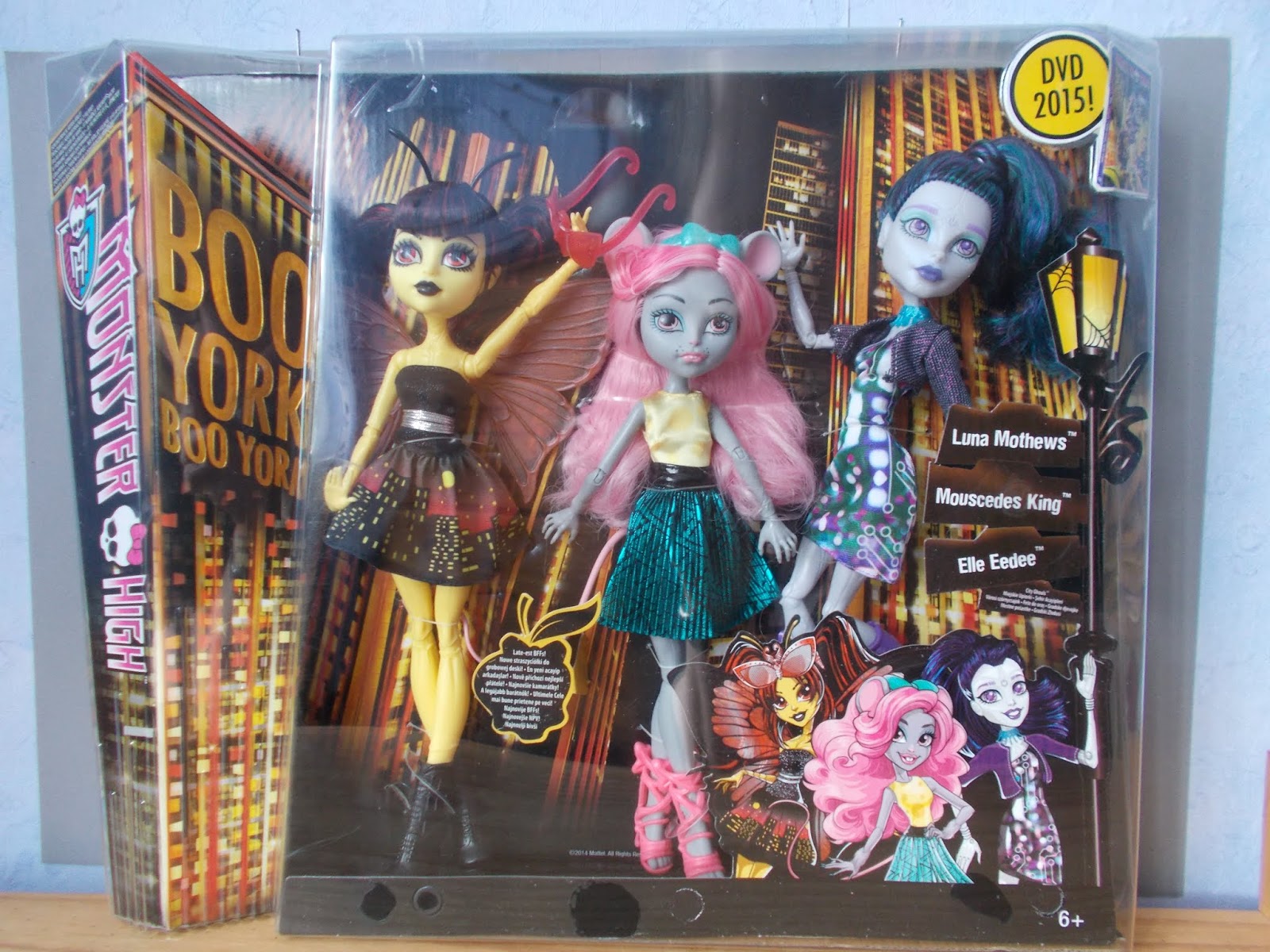 Calaminthes Clawdeen & Fashiondoll Friends: REVIEW: Boo York Boo York ...
