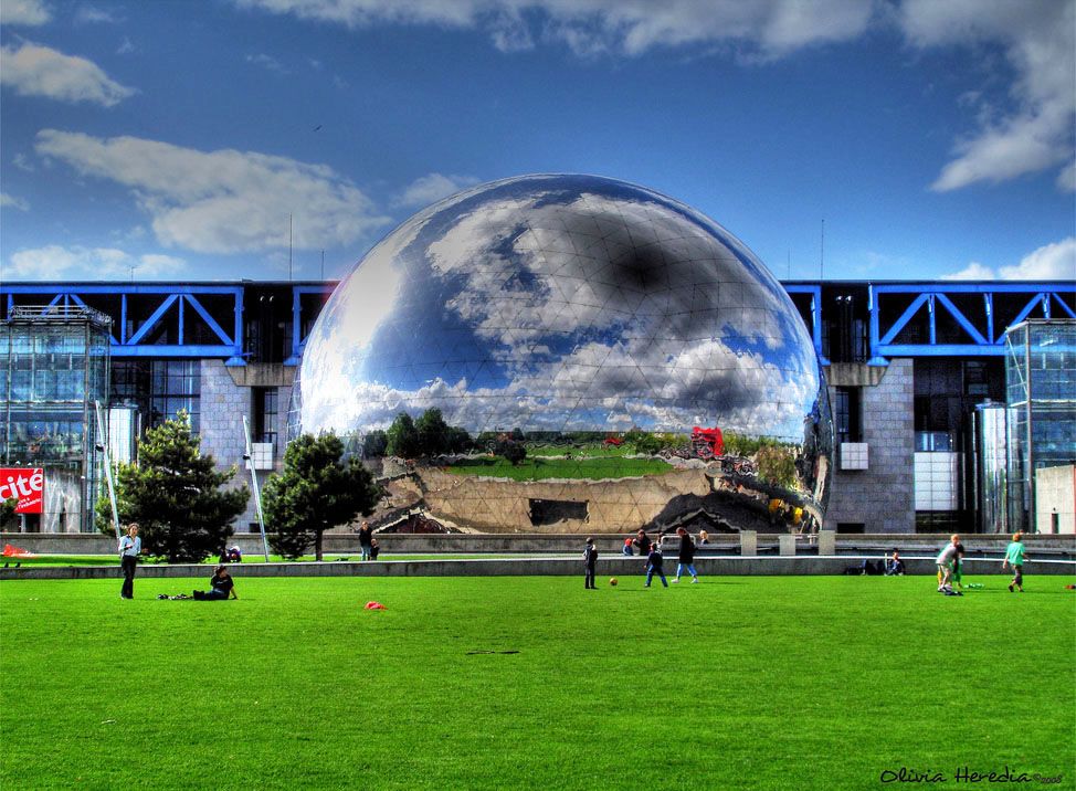 Top World News: Amazing Science Park in Paris