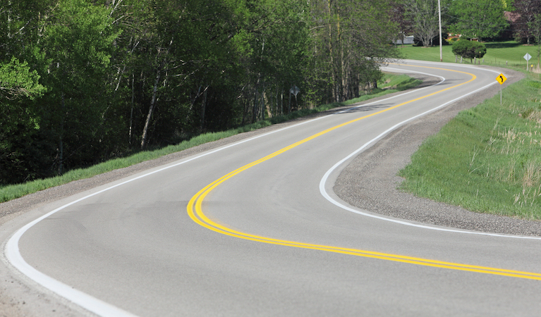 Dr. Tom's Classroom: Road Crash Occurrence and Geometric Design Consistency