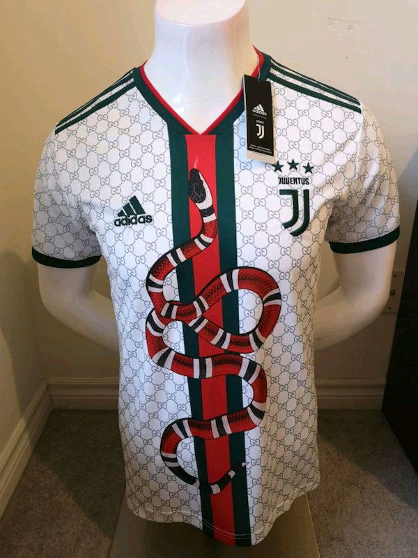 12 Fake Football Kits You Do Not Want To Buy - Footy Headlines