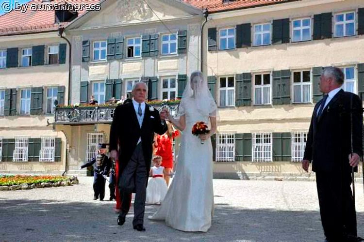 Red Carpet Wedding: Prince Carl-Albrecht of Sayn-Wittgenstein-Berleburg ...