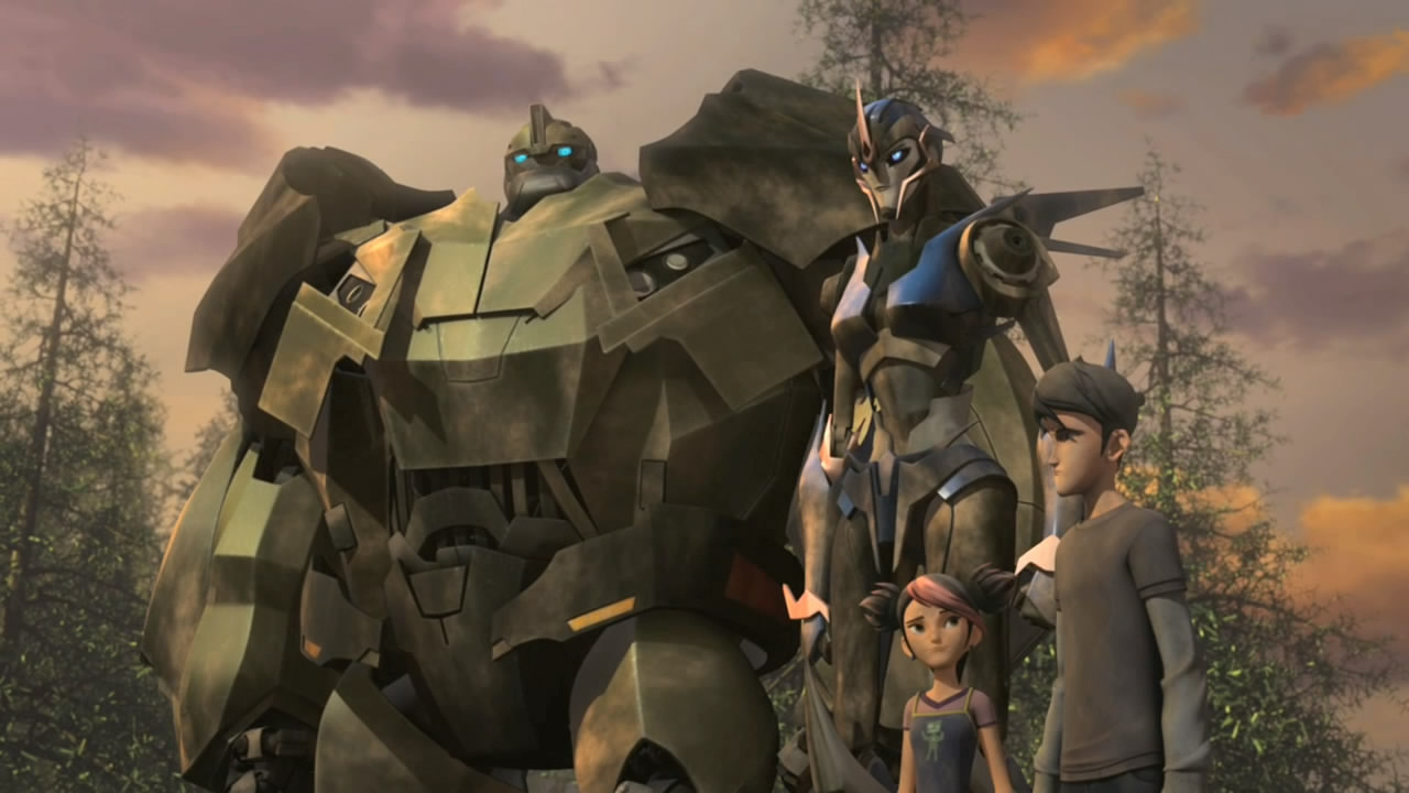 Transformers News: Transformers Prime Returns August 24