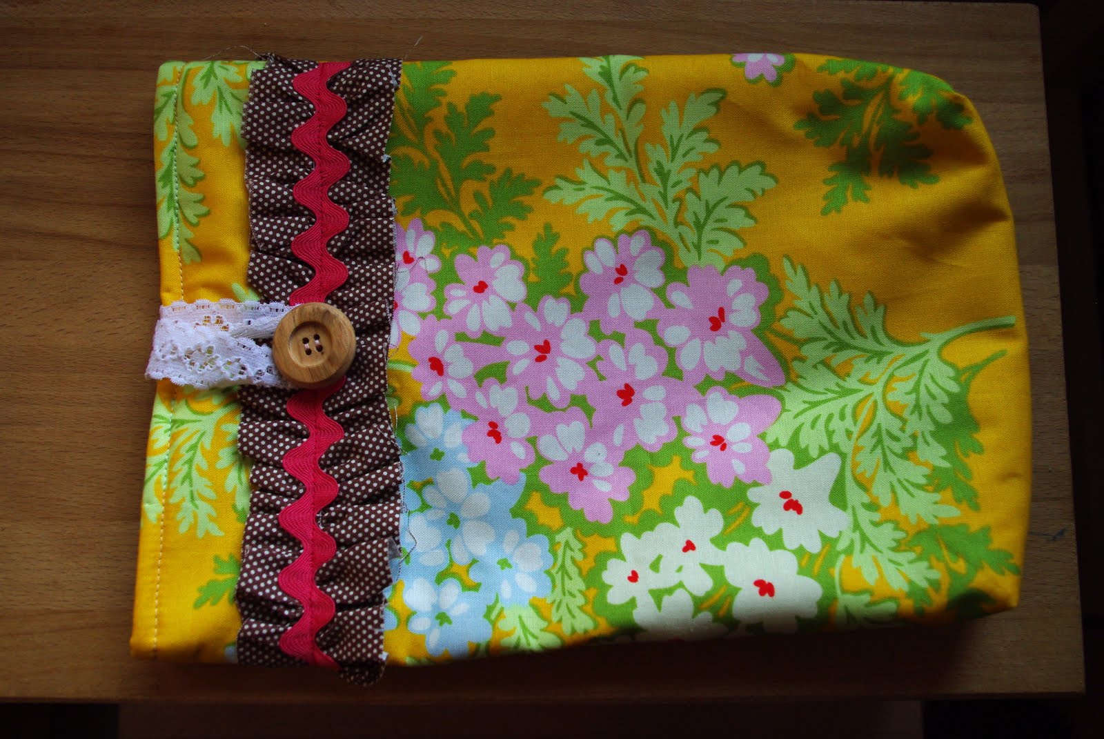 wannabe Crafter: {Handmade} Laptop Case