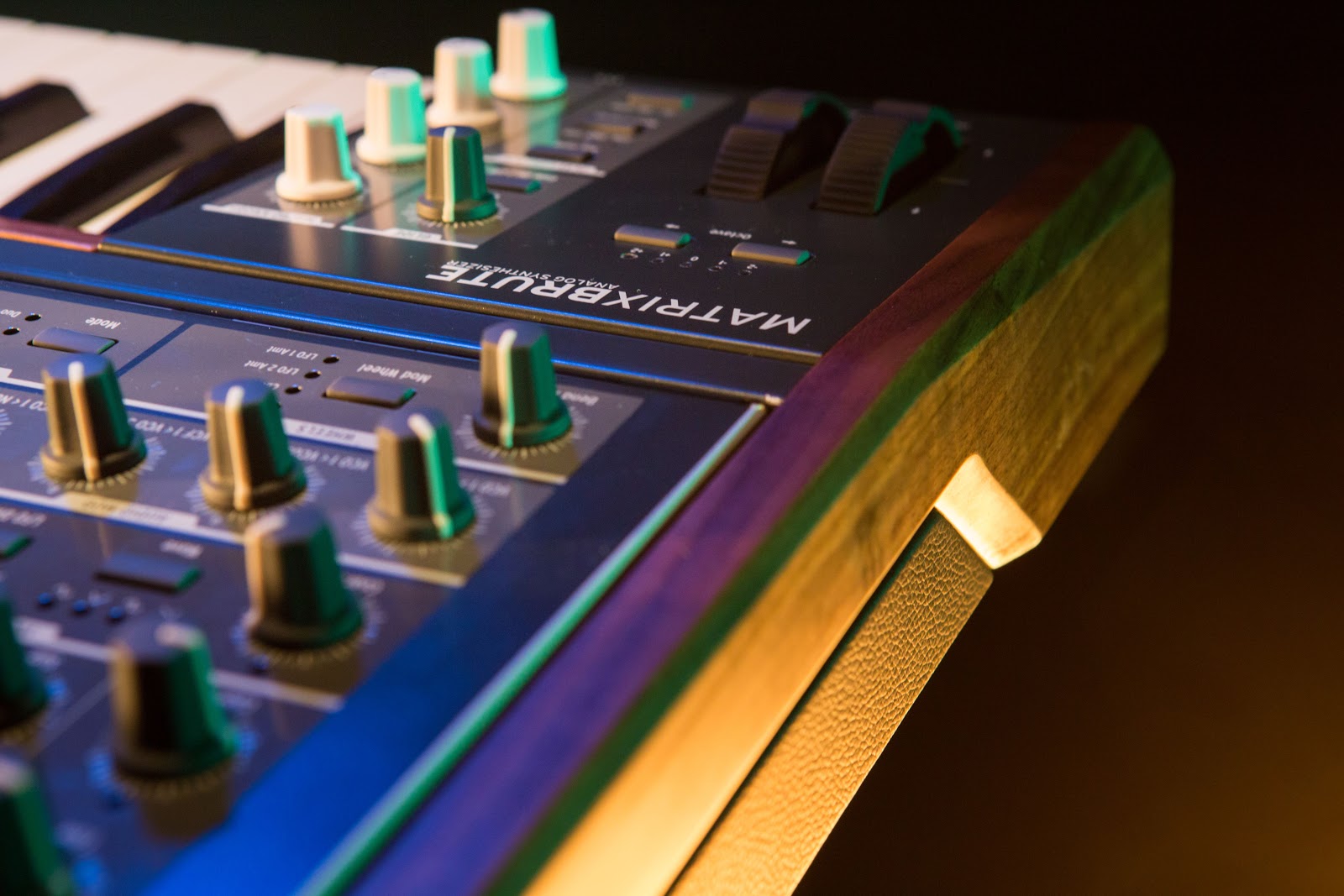 MATRIXSYNTH: Arturia Introduces the MatrixBrute Analog Synthesizer