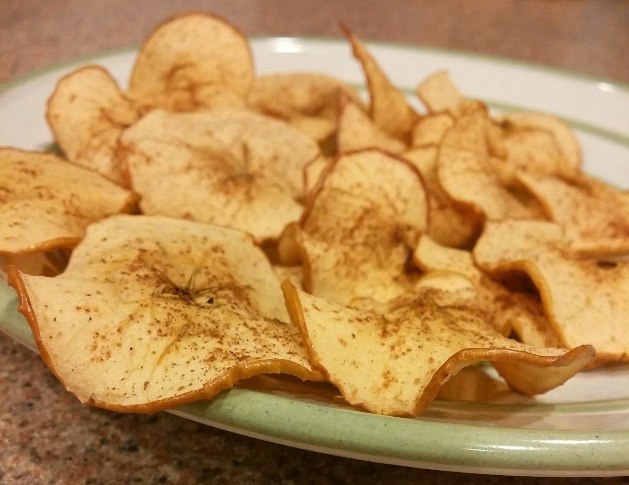Baked Cinnamon Apple Chips ~ Amanda Nickell