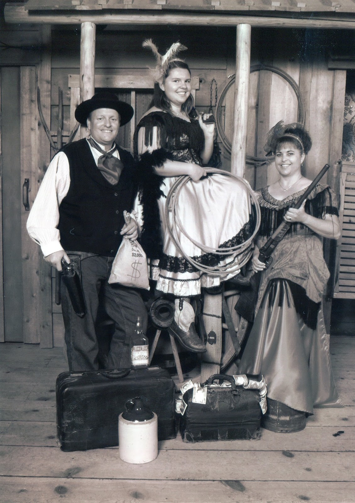 Short Mamma Insights: Old Time Pictures