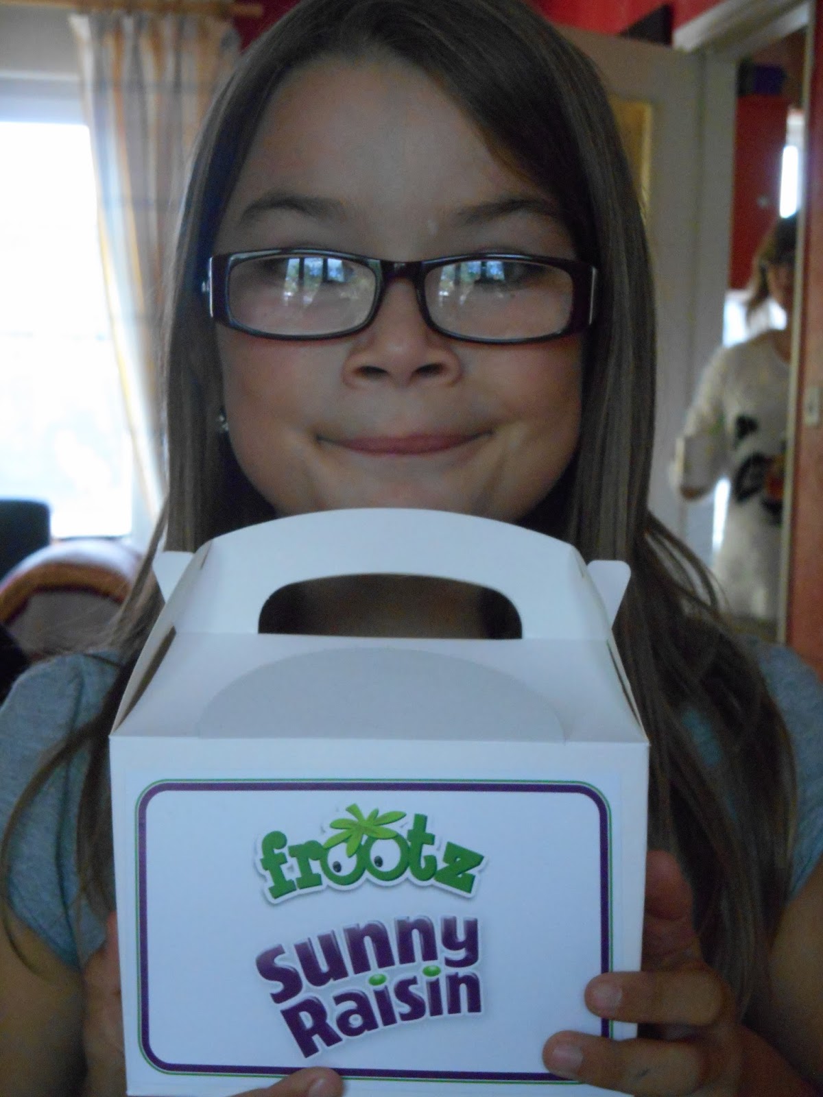 Madhouse Family Reviews: Whitworth's Sunny Raisins & Frootz review