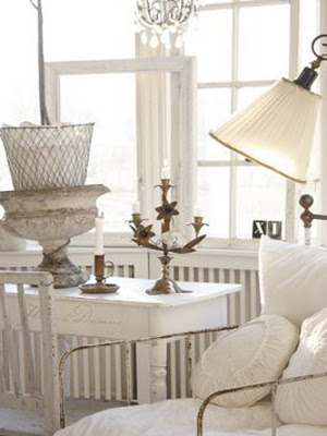 Country Style Chic: White Vintage