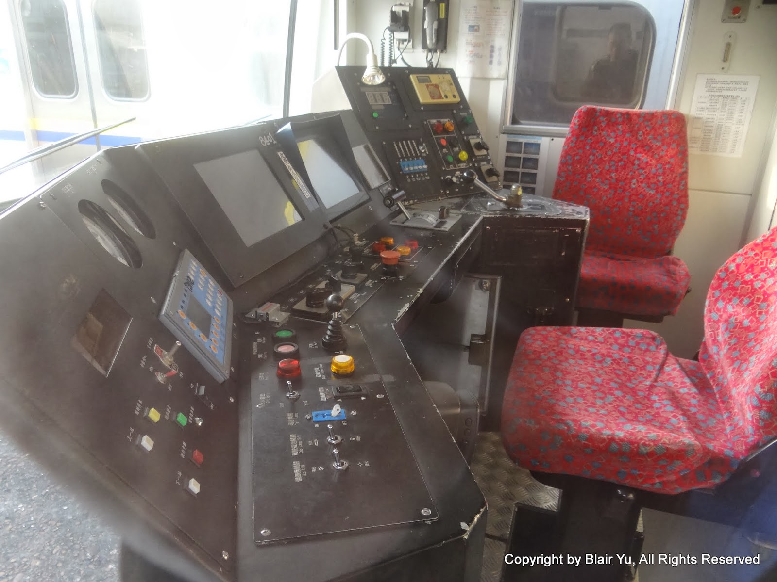 Blair's 鐵道攝影: EMU700型電聯車 / TRA EMU700 Type Electric Multiple Unit